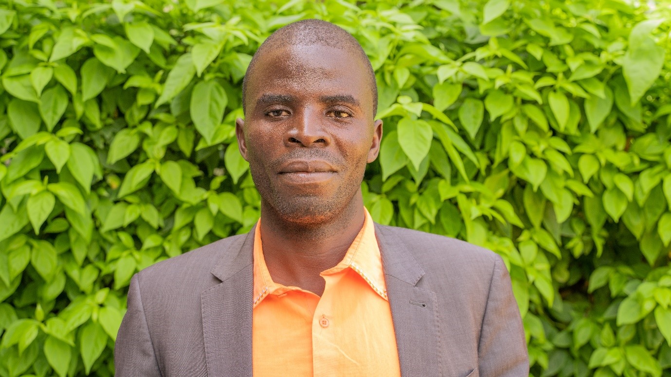 Chad: Young refugees overcome barriers to higher education - JRS